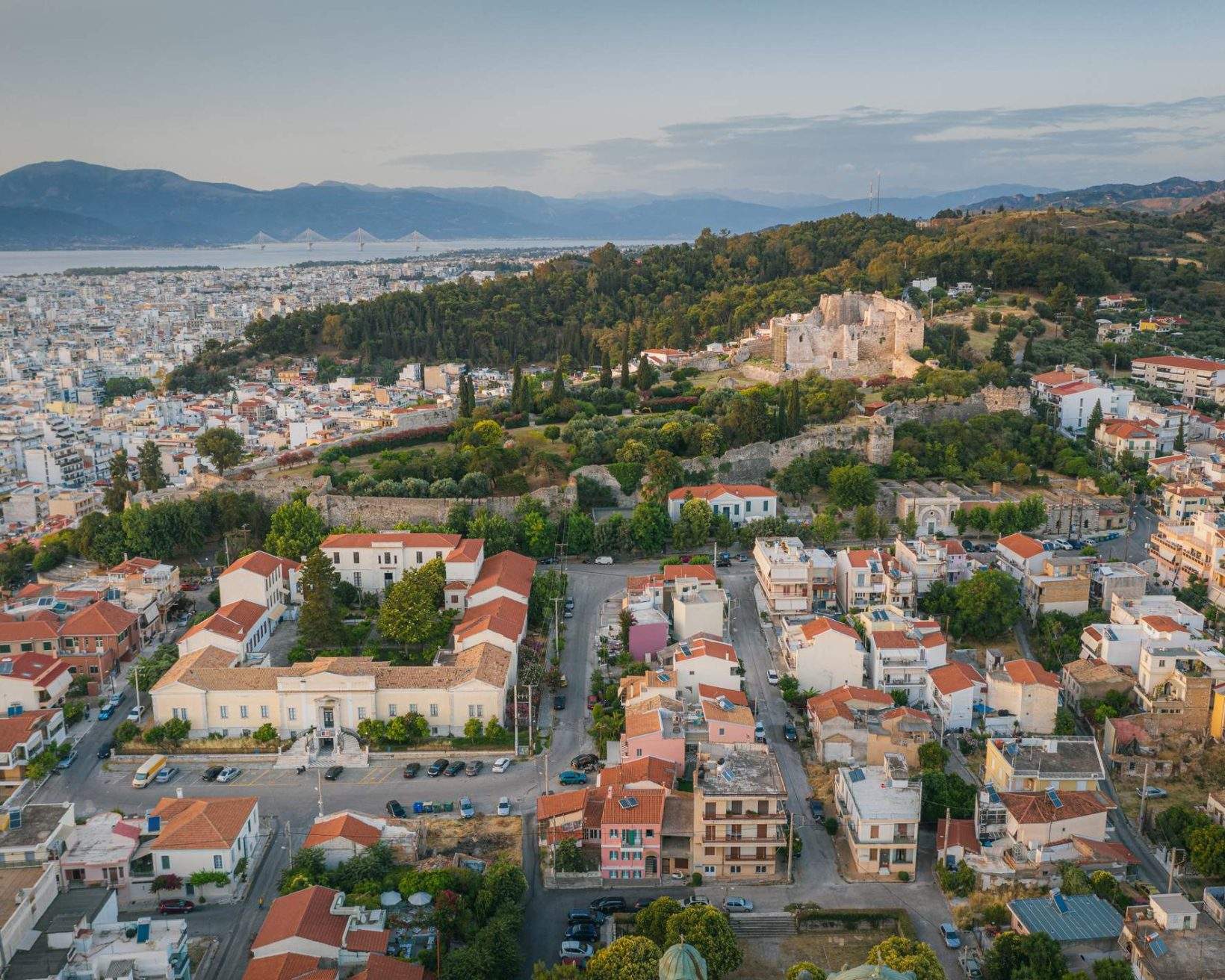 Die 14 schönsten städte in Griechenland | momondo