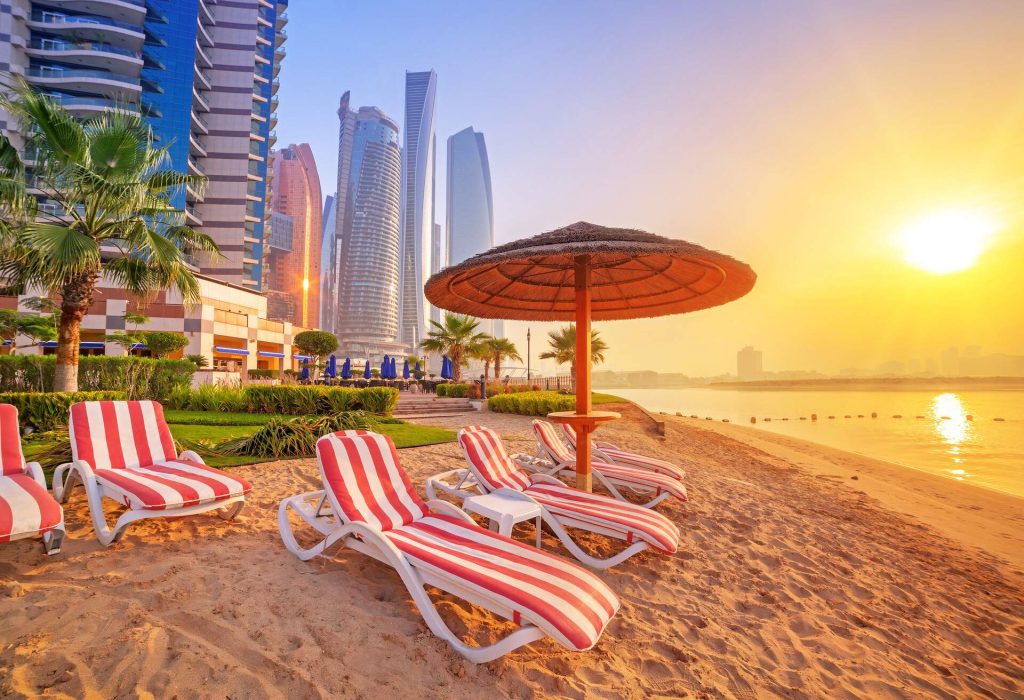 Entdecke die schönsten öffentlichen strände in Dubai | momondo