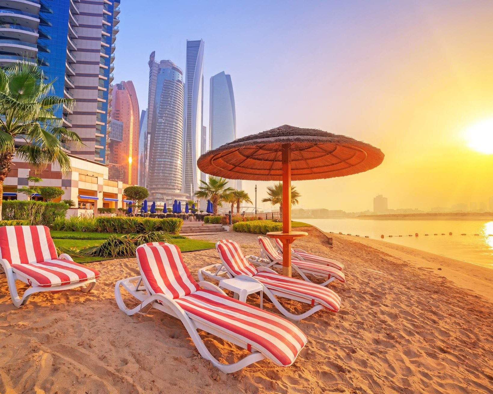 Entdecke die schönsten öffentlichen strände in Dubai | momondo