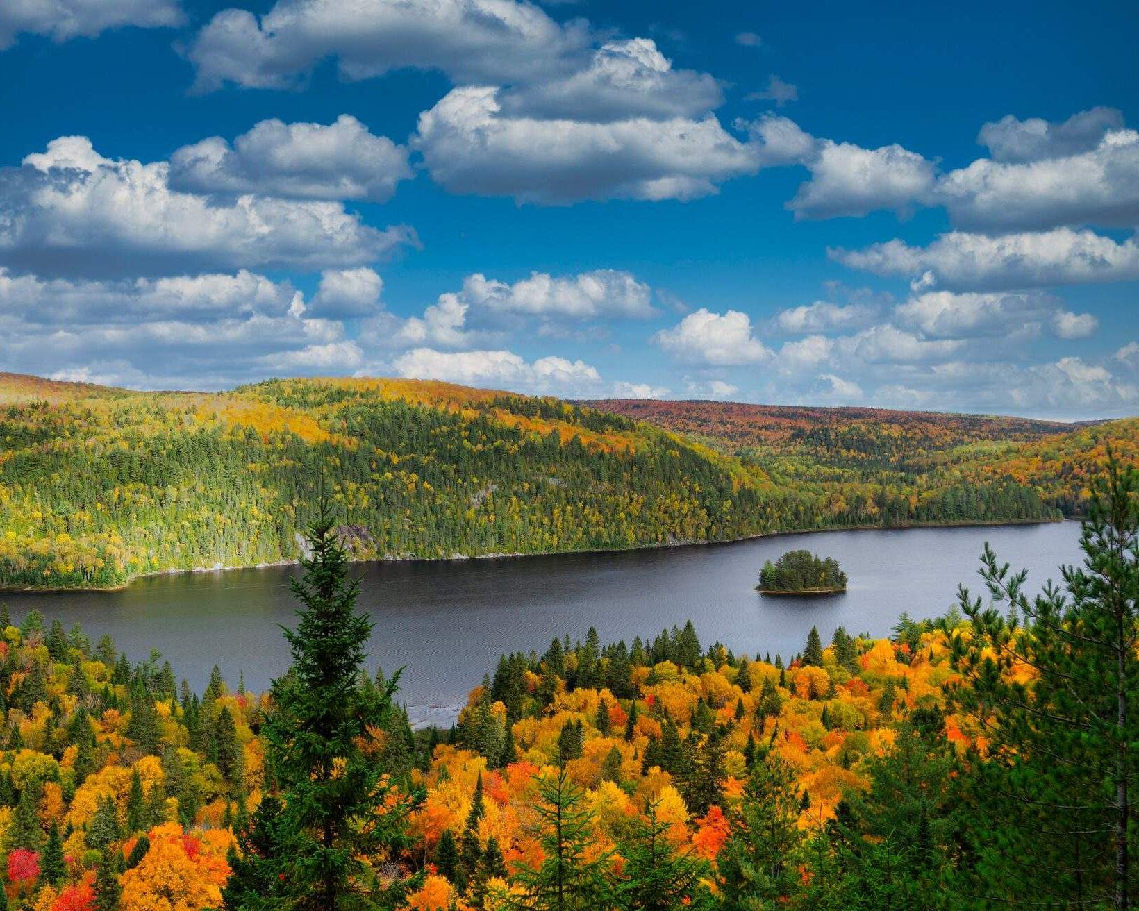 Entdecke die Nationalparks in Kanada: wildromantische Natur | momondo